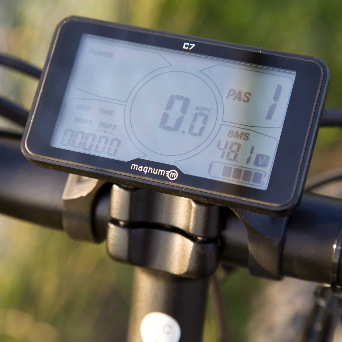 Summit - Magnum Bikes Canada